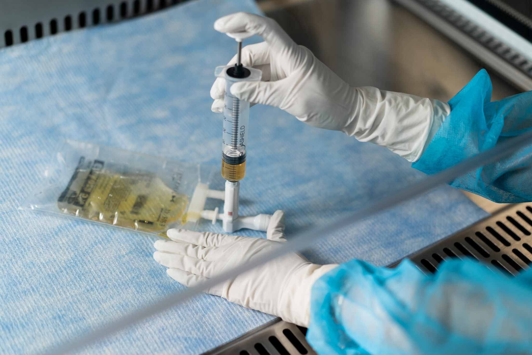 EQUASHIELD | Leaders in Closed System Transfer Devices (CSTDs) | EQUASHIELD